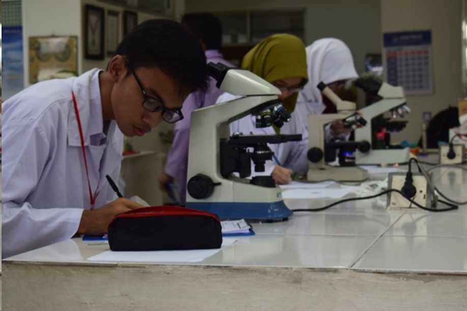 Ratusan Siswa SMA Se-Jawa Mengikuti BIOLOGY BRAINIAC COMPETITION 2017 di Fakultas Biologi UGM ...