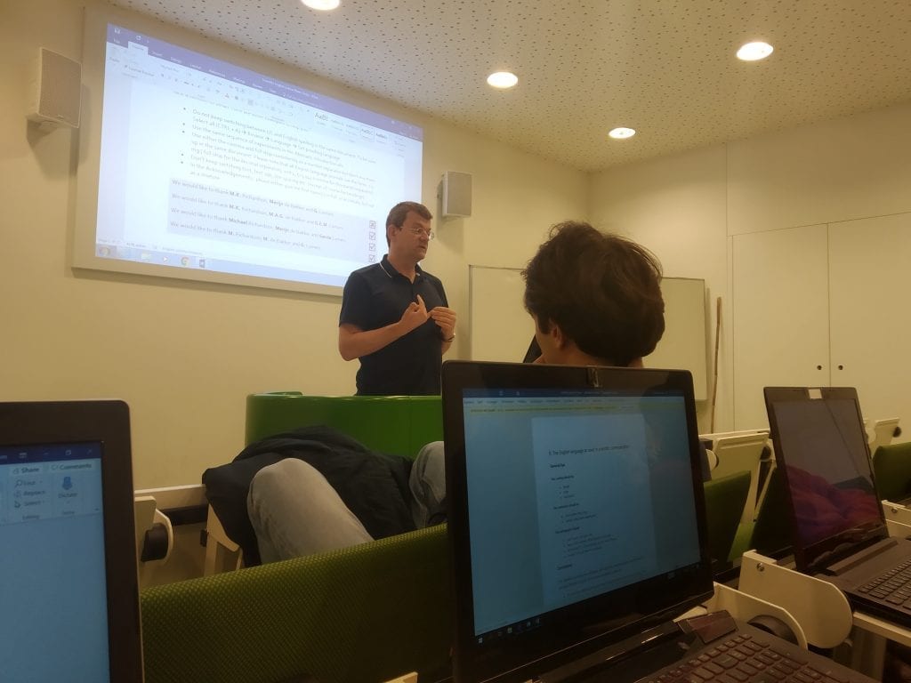 Mahasiswi Program PMDSU Biologi UGM Melaksanakan PKPI di Institute of ...