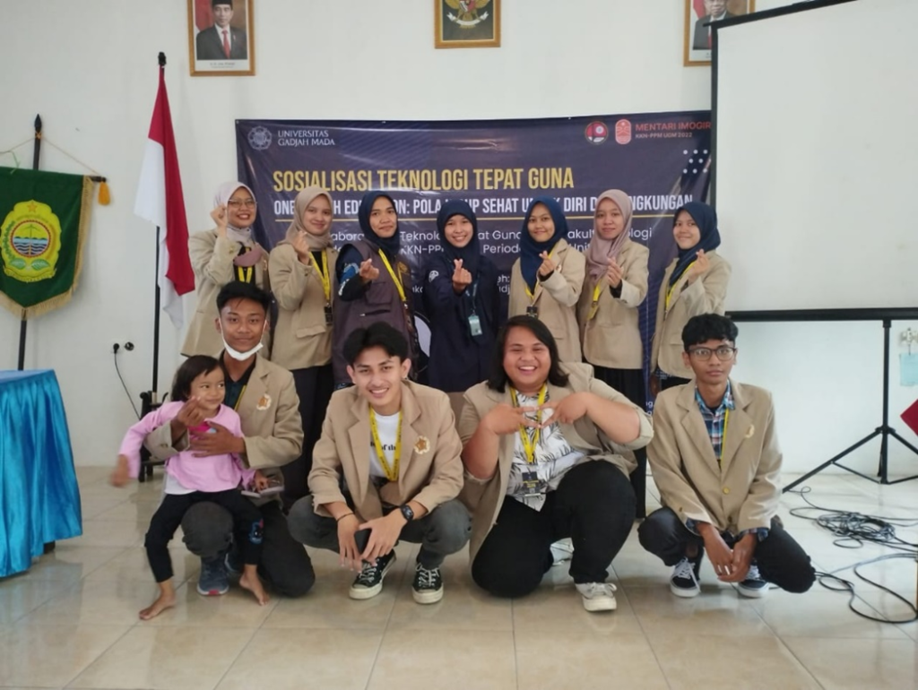 Sosialisasi Teknologi Tepat Guna “One Health Education”: Sebarkan Pesan ...