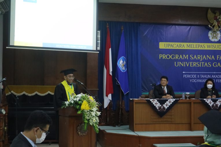 Upacara Wisuda Program Sarjana Periode II Tahun Ajaran 2022/2023 – Fakultas Biologi